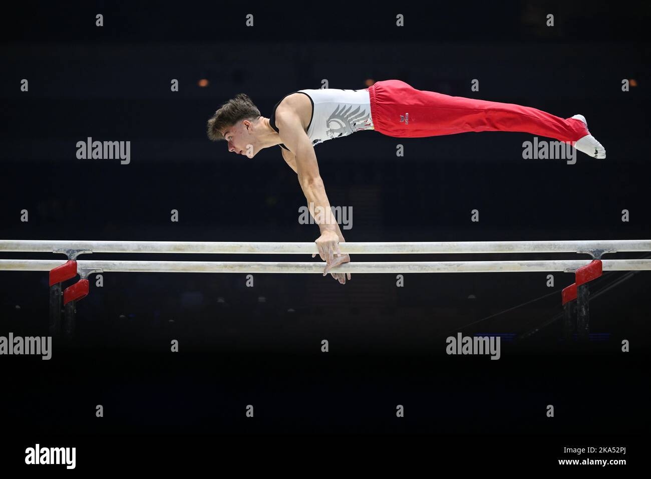 Liverpool, UK. 31st Oct, 2022. Gymnastics: World Championship, men ...