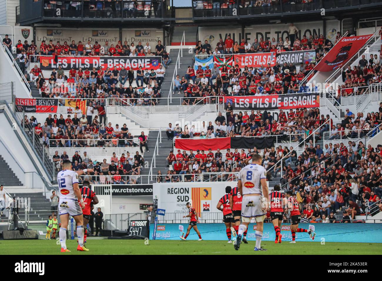 Drapeaux drapeaux banderoles hi-res stock photography and images - Alamy