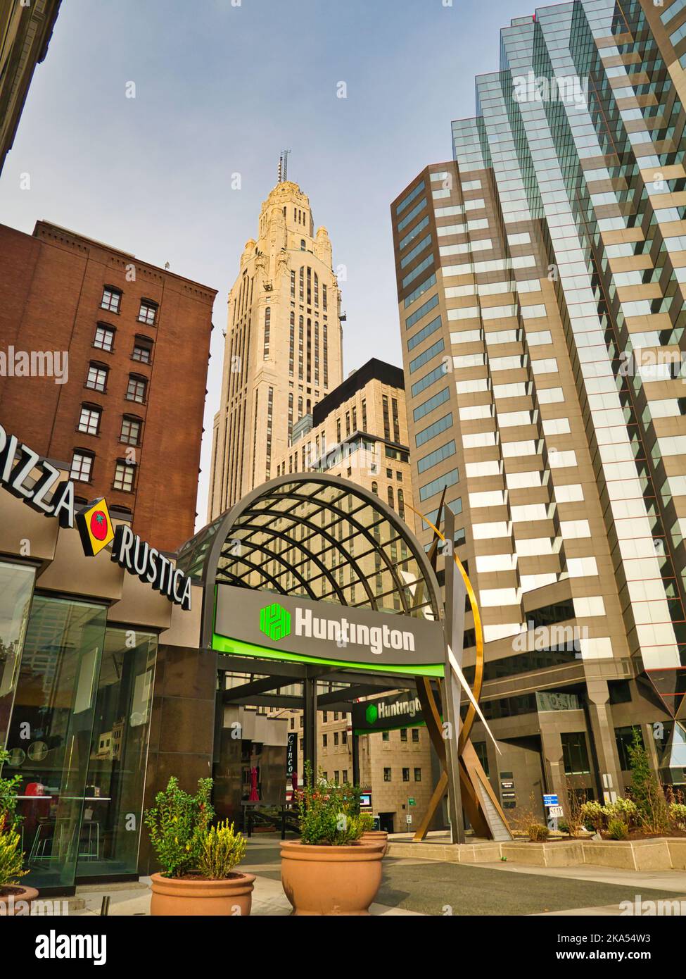 Leveque Tower / Hotel viewed from Broad St Columbus Ohio 2022 Stock ...