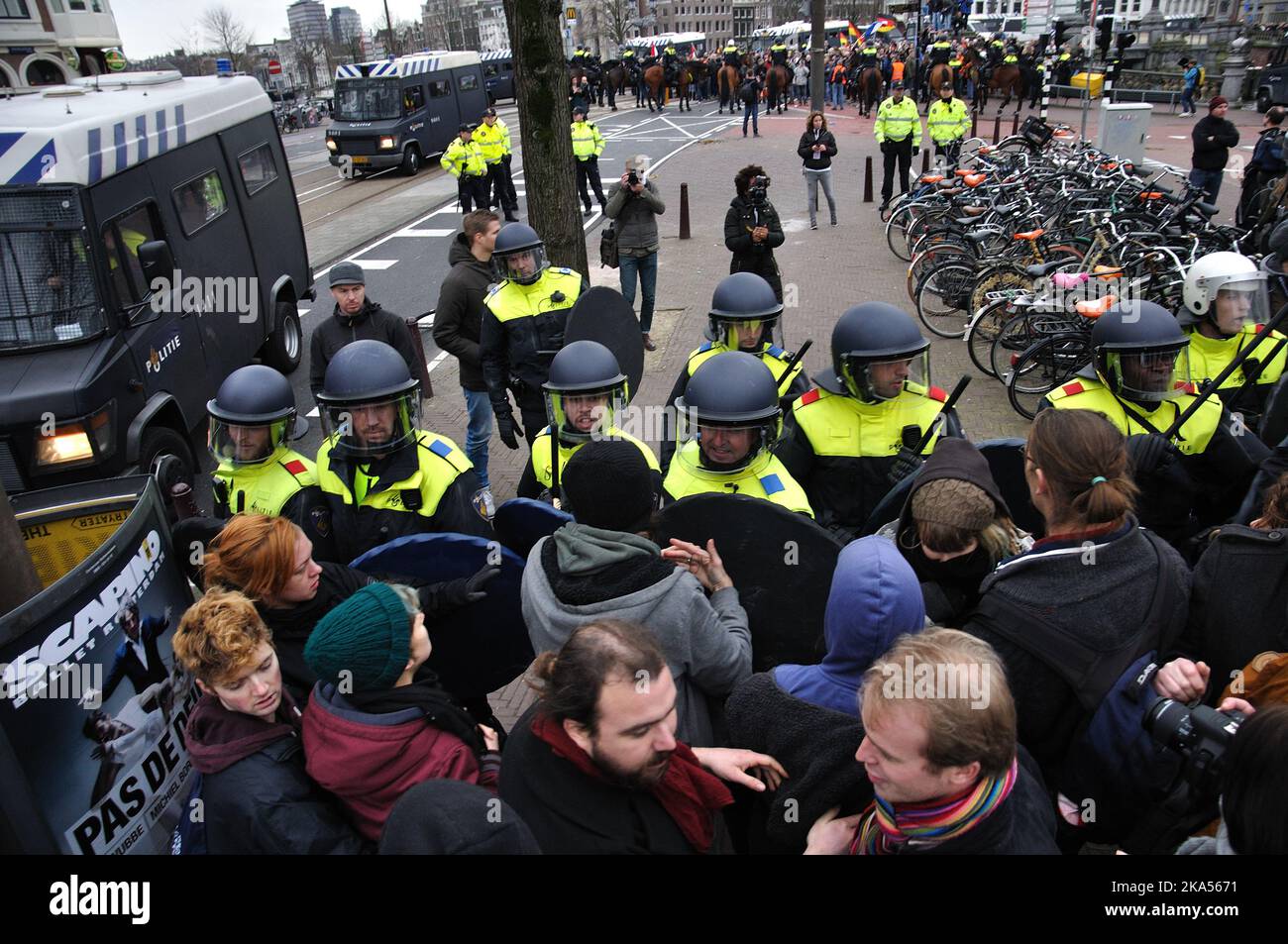 02-06-2016.Amsterdam,The Netherlands.Anti islam movement 'Pegida ...
