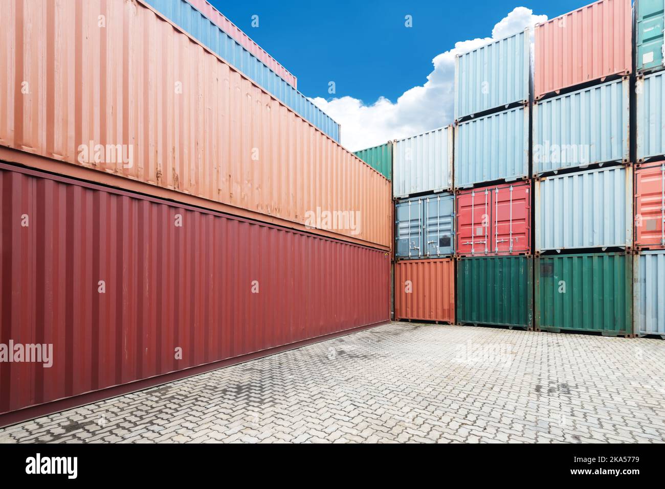 Stack of Cargo Containers at the docks Stock Photo - Alamy