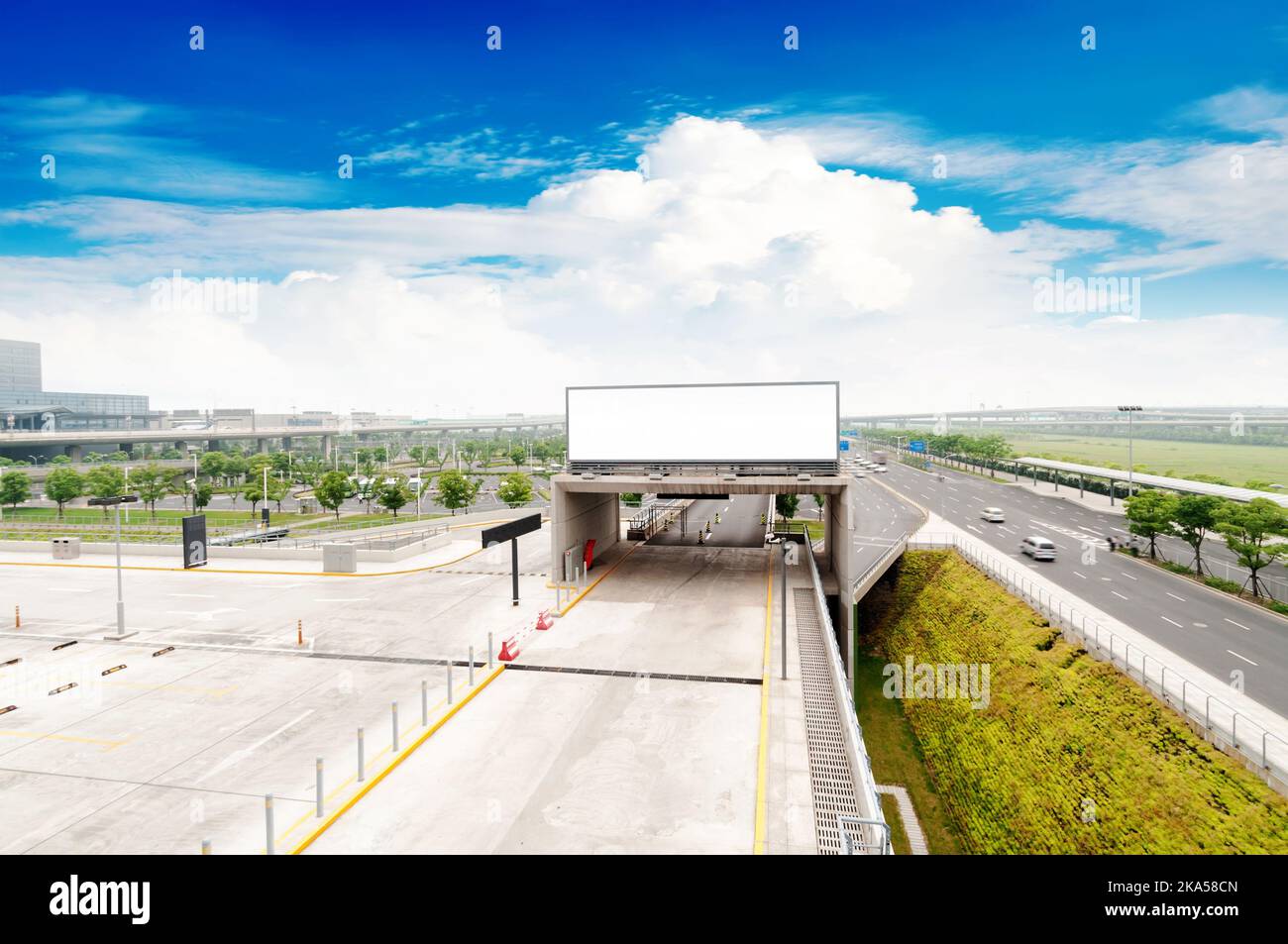 Rural country billboards hi-res stock photography and images - Alamy