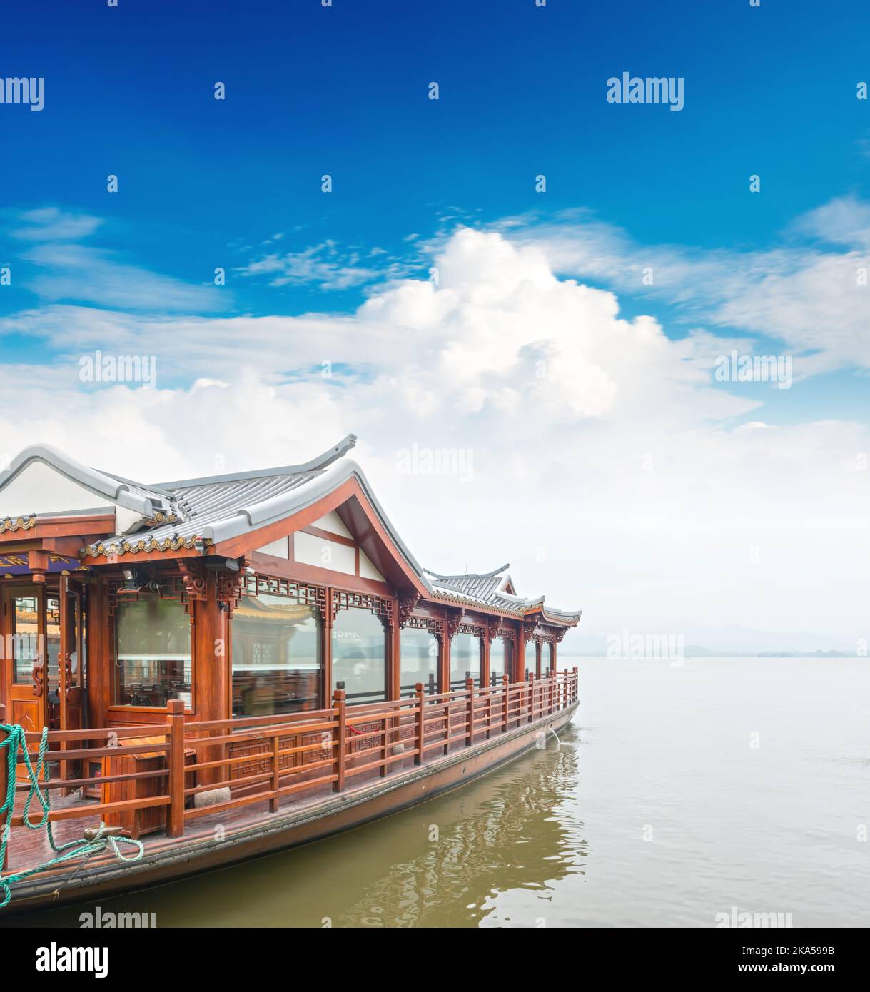 Xihu lake hangzhou china hi-res stock photography and images - Alamy