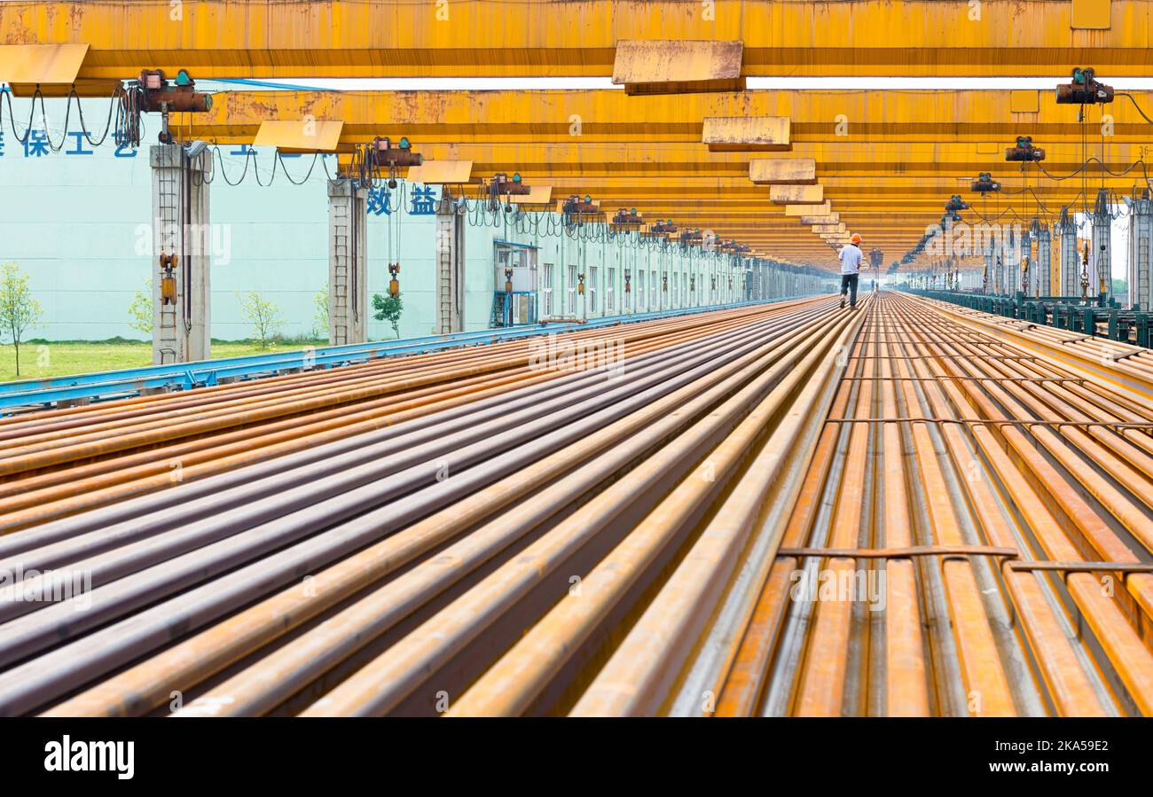 Tough rack hi-res stock photography and images - Alamy