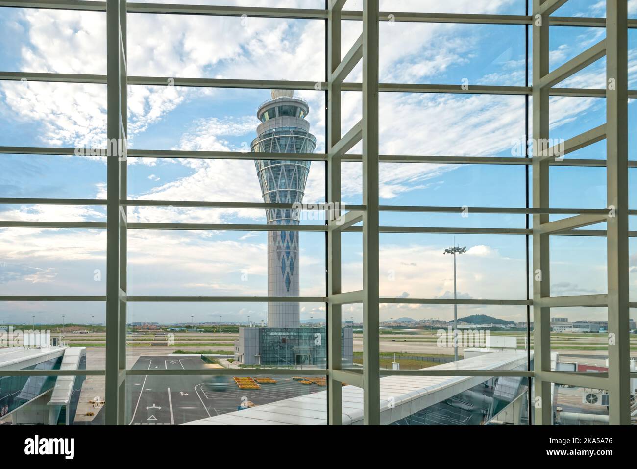 Air traffic control tower Stock Photo - Alamy