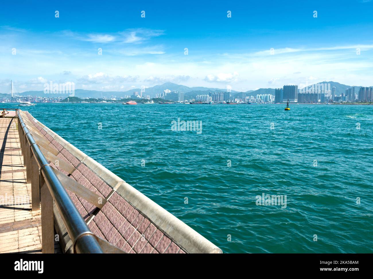 Hong Kong harbour Stock Photo - Alamy