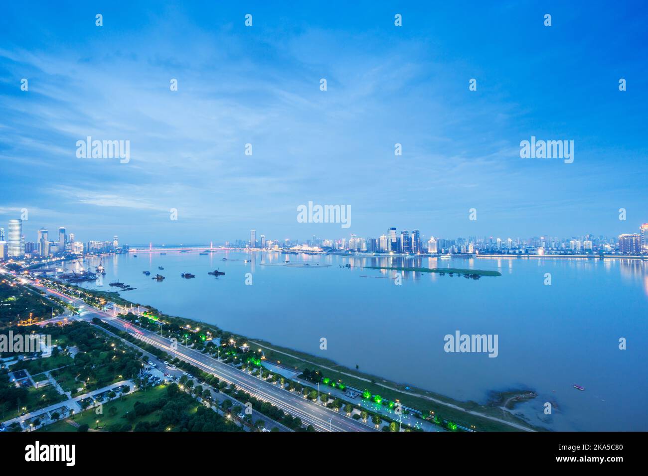 Yangtze river delta landscape hi-res stock photography and images - Alamy