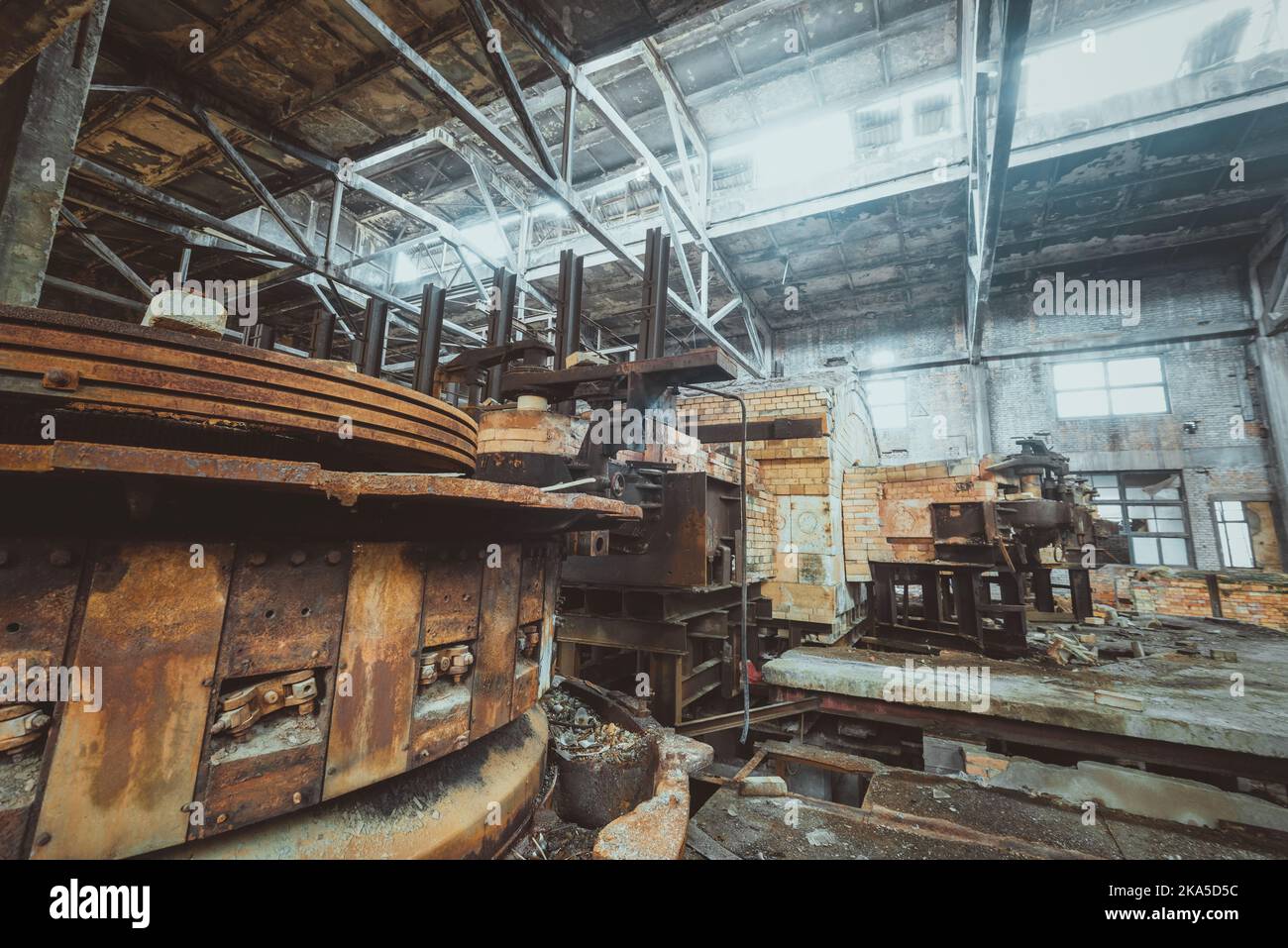 Old abandoned factory Stock Photo - Alamy