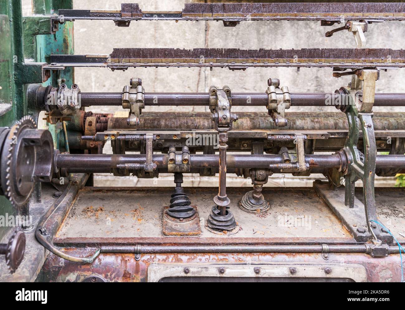 Plow ancient machine hi-res stock photography and images - Alamy