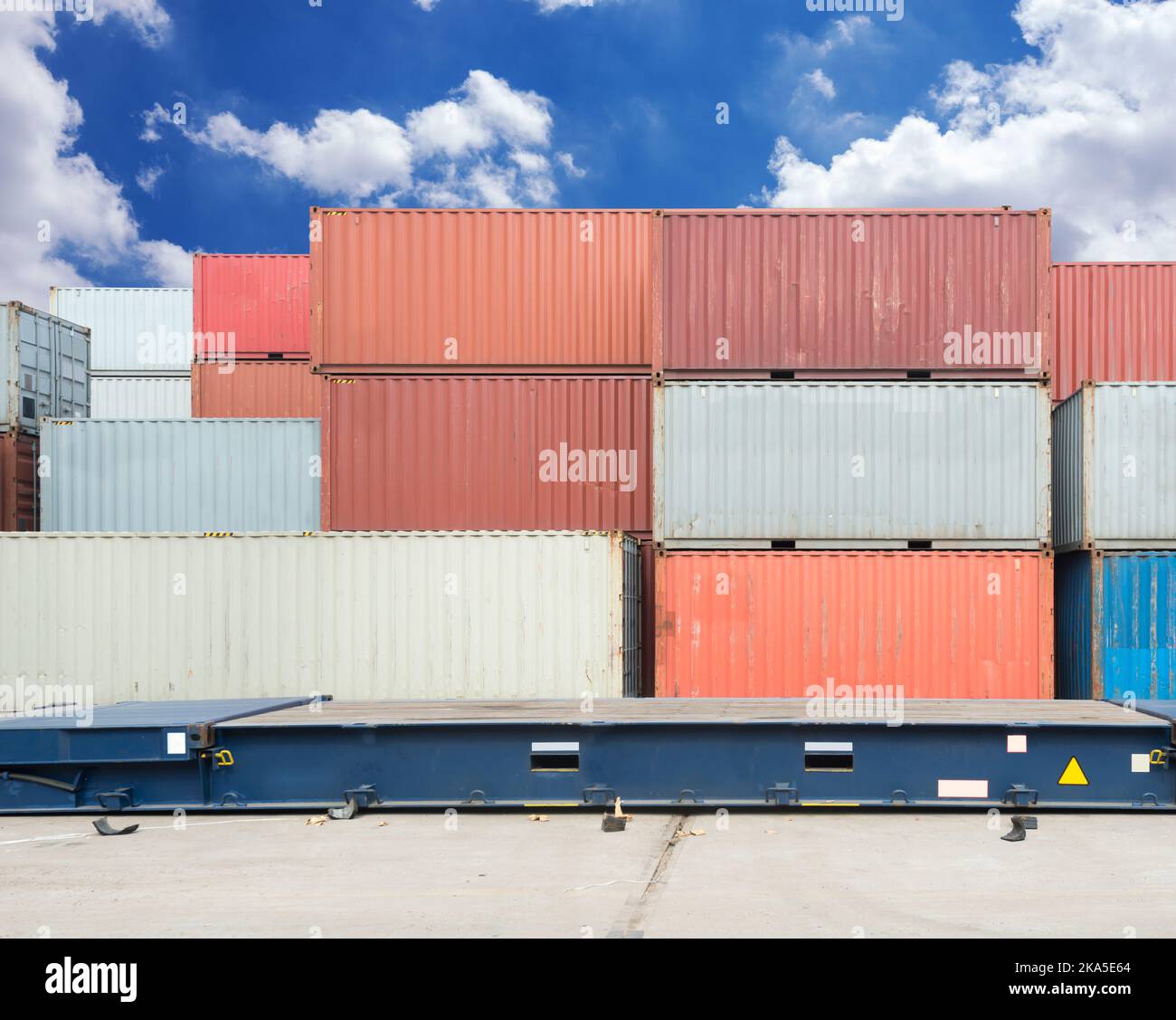 Stack of Cargo Containers at the docks Stock Photo - Alamy