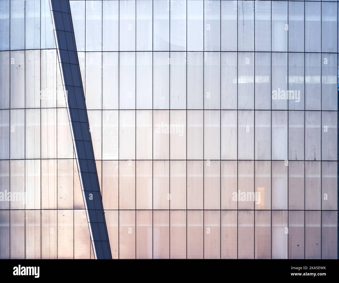 modern glass building Stock Photo - Alamy