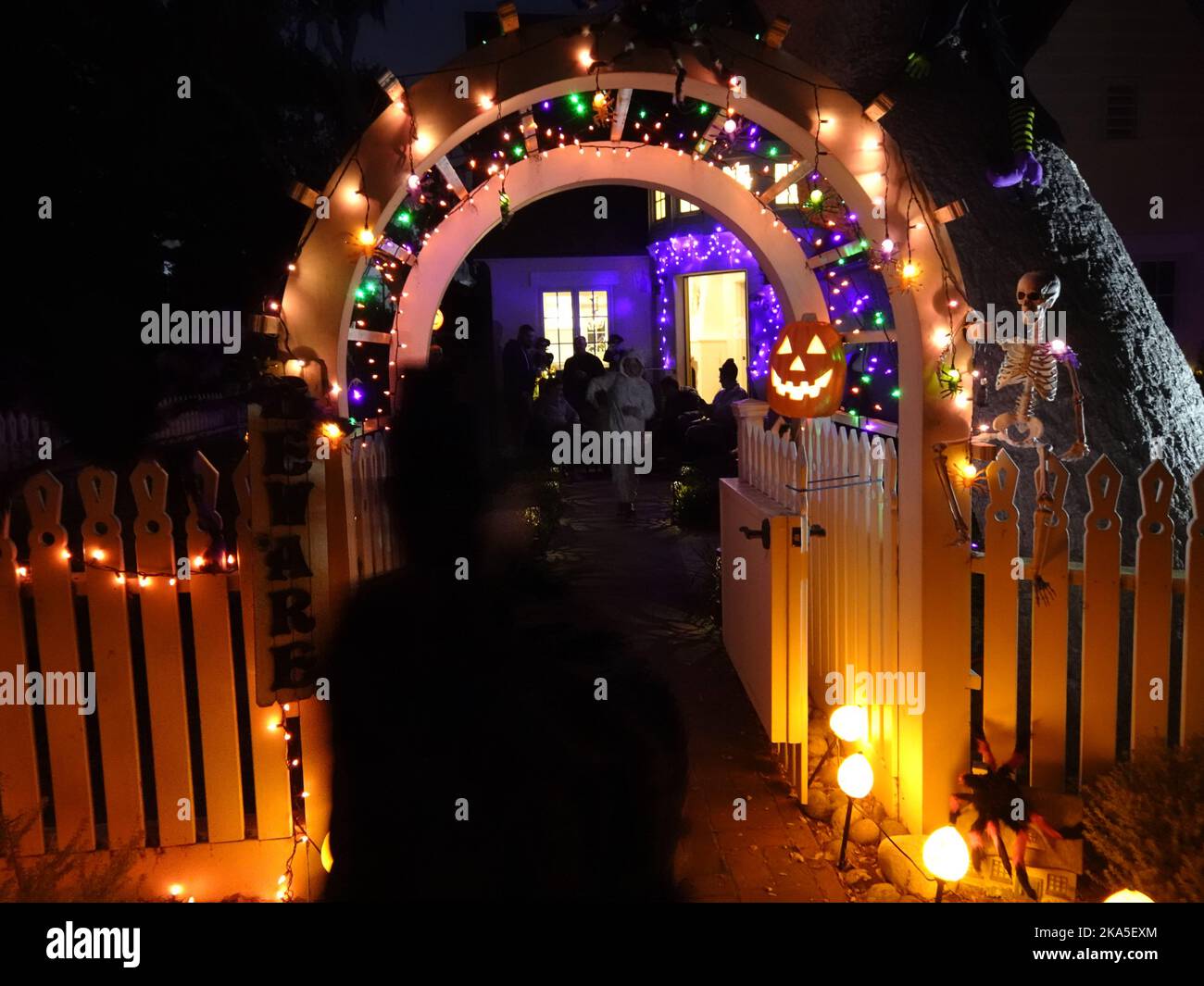 Trick ntreat hi-res stock photography and images - Alamy