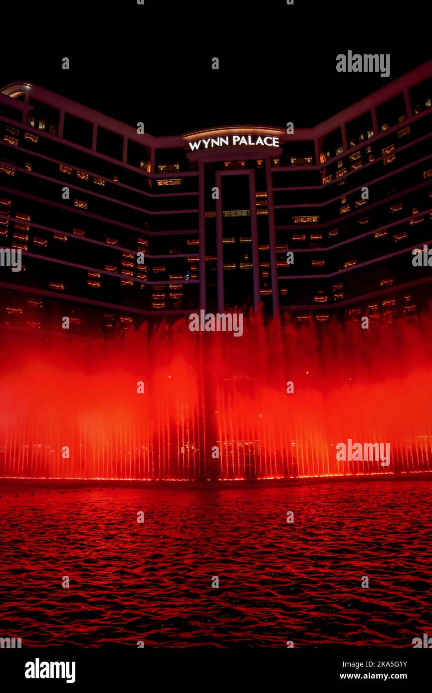 Wynn Palace fountain show Stock Photo - Alamy