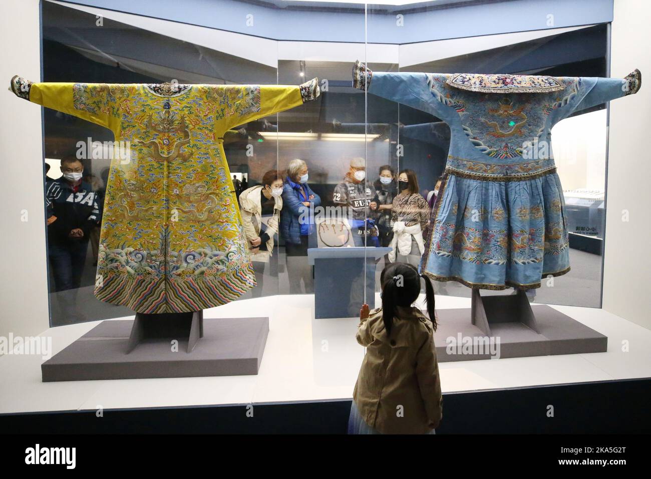 People were visiting the Harmonious Co-existence Joint Exhibition of ...