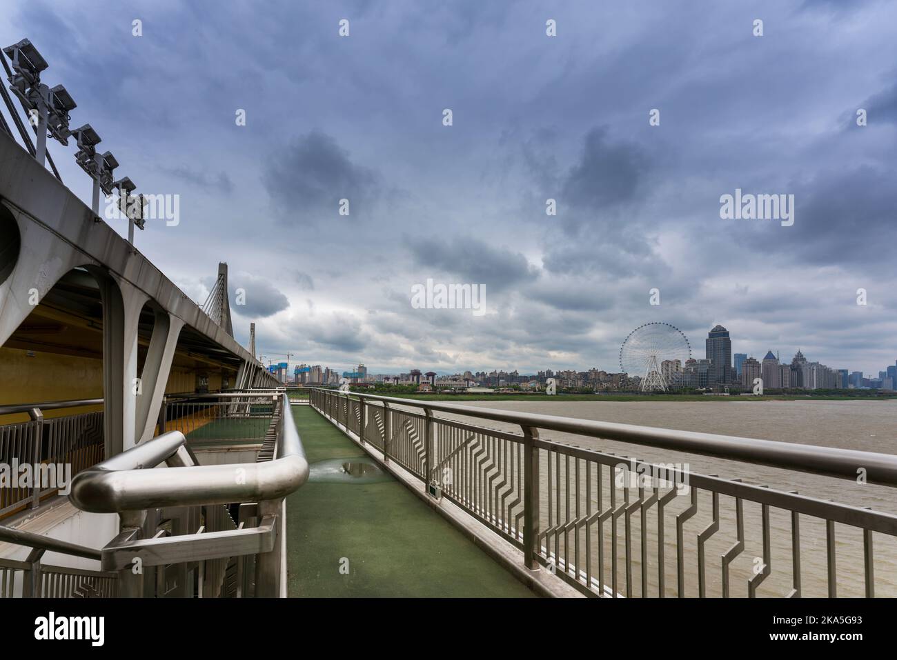 Chaoyang bridge, nanchang city, jiangxi province, China Stock Photo - Alamy