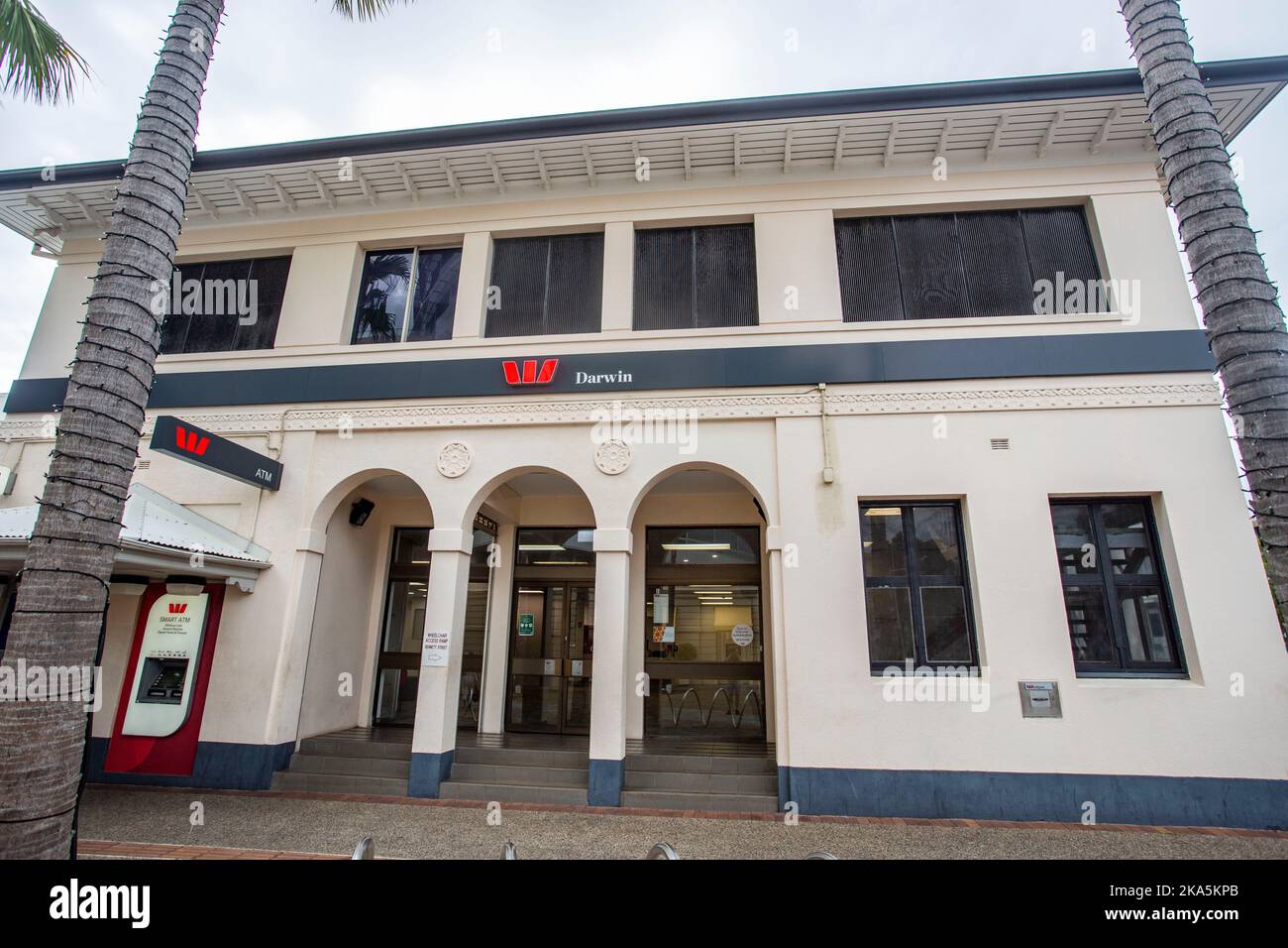 The historic Bank of New South Wales building dates back to 1940 and ...