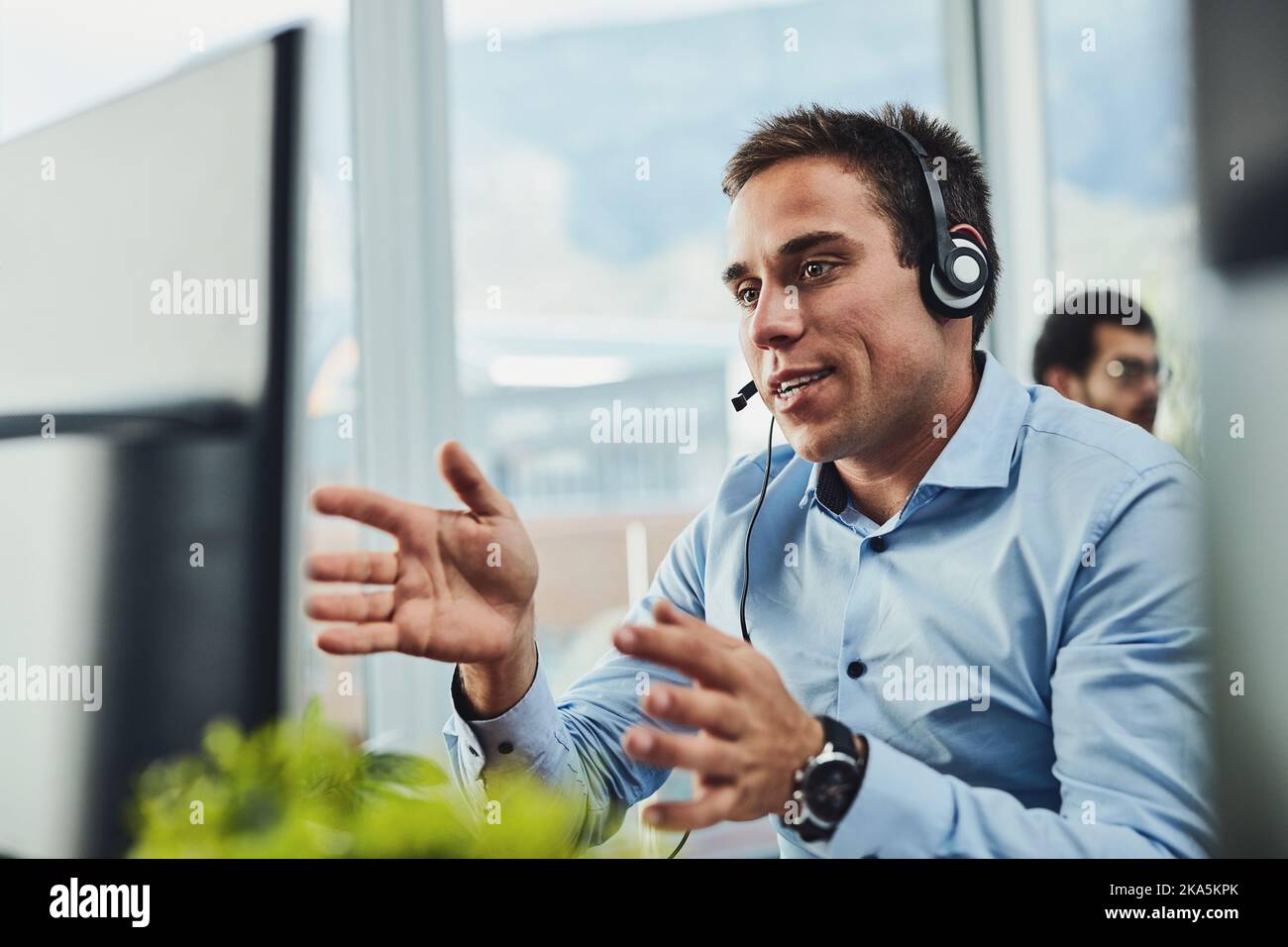 Resolving issues hi-res stock photography and images - Alamy