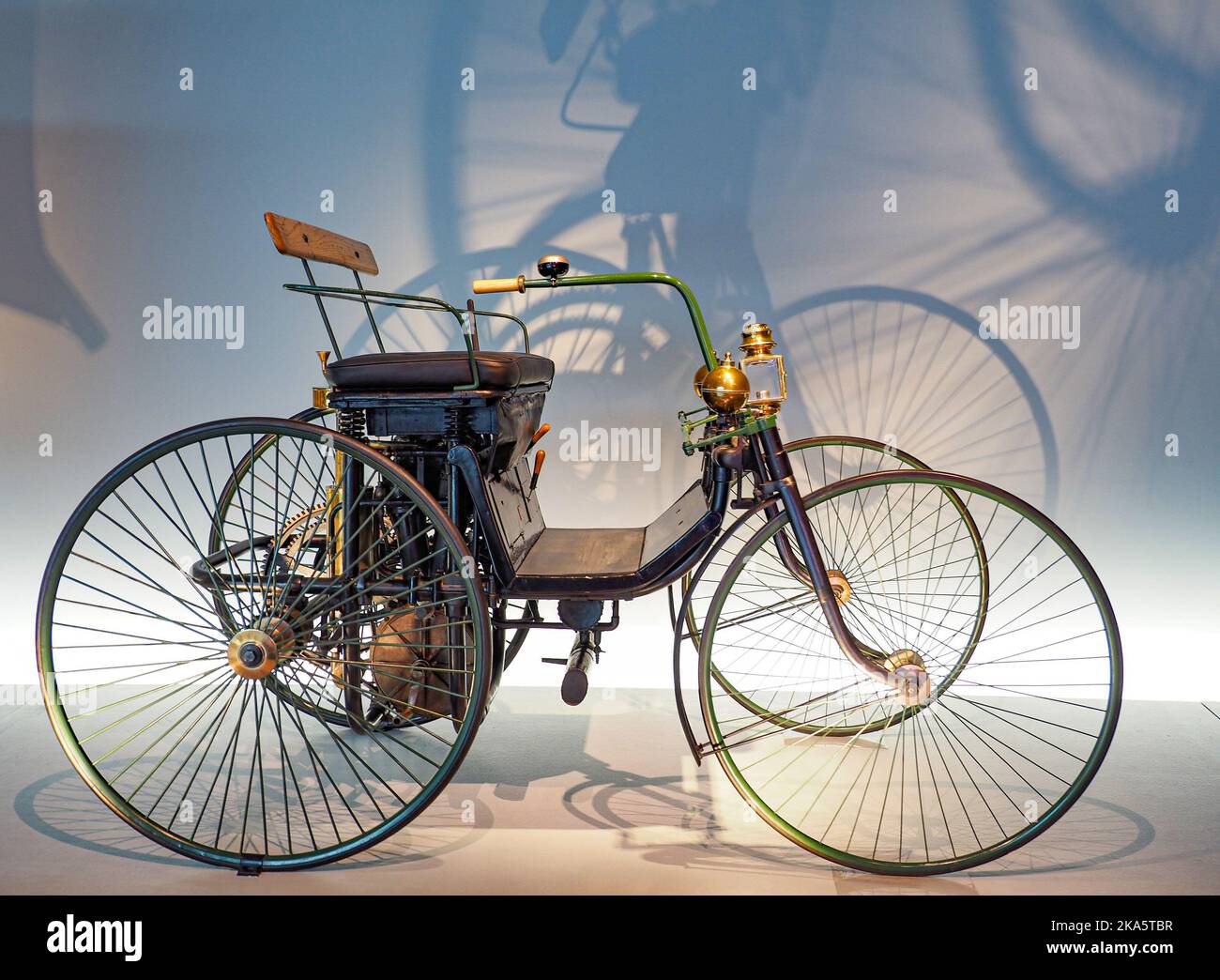 Stuttgart, Germany. 28th Oct, 2022. 1889 Daimler Motor-Quaricycle ...