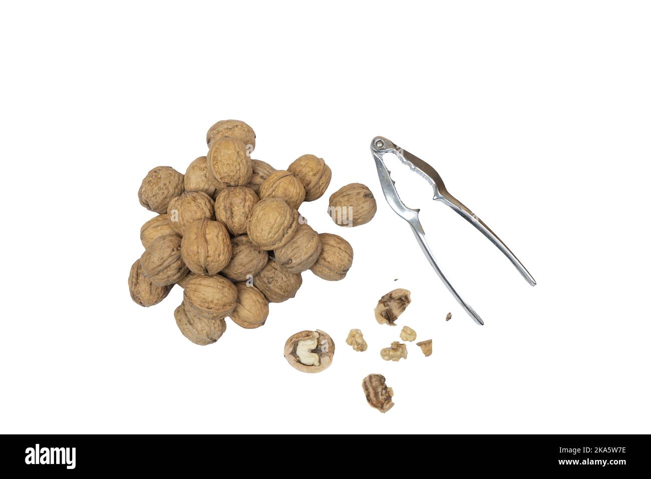 Bunch of walnuts hi-res stock photography and images - Alamy