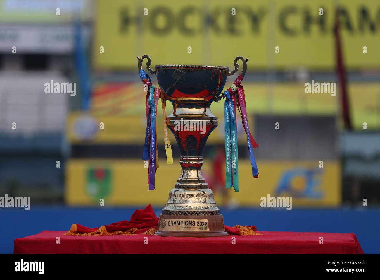 Six franchise team Icon players unveil the trophy, Bangladesh hockey is ...