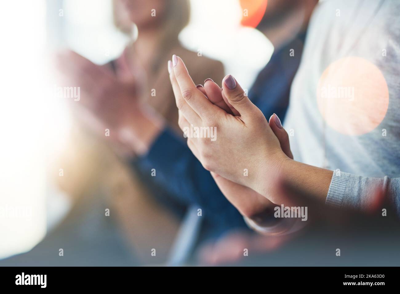 Female clapping hands hi-res stock photography and images - Alamy