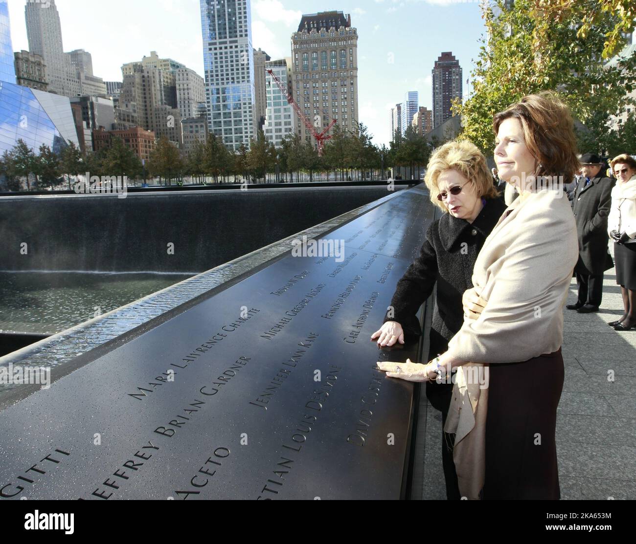 Royal royals royalty gv general view hi-res stock photography and ...