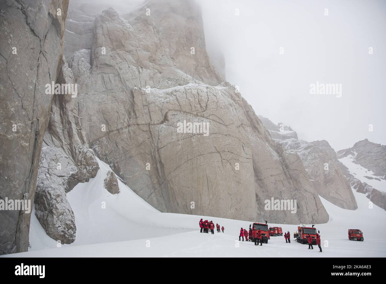 Troll station antarctica hi-res stock photography and images - Alamy