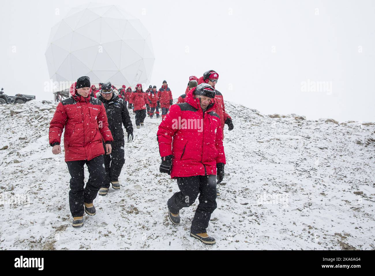 Troll, Antarctica 20150212. HM King Harald did a tour on KSAT's ...
