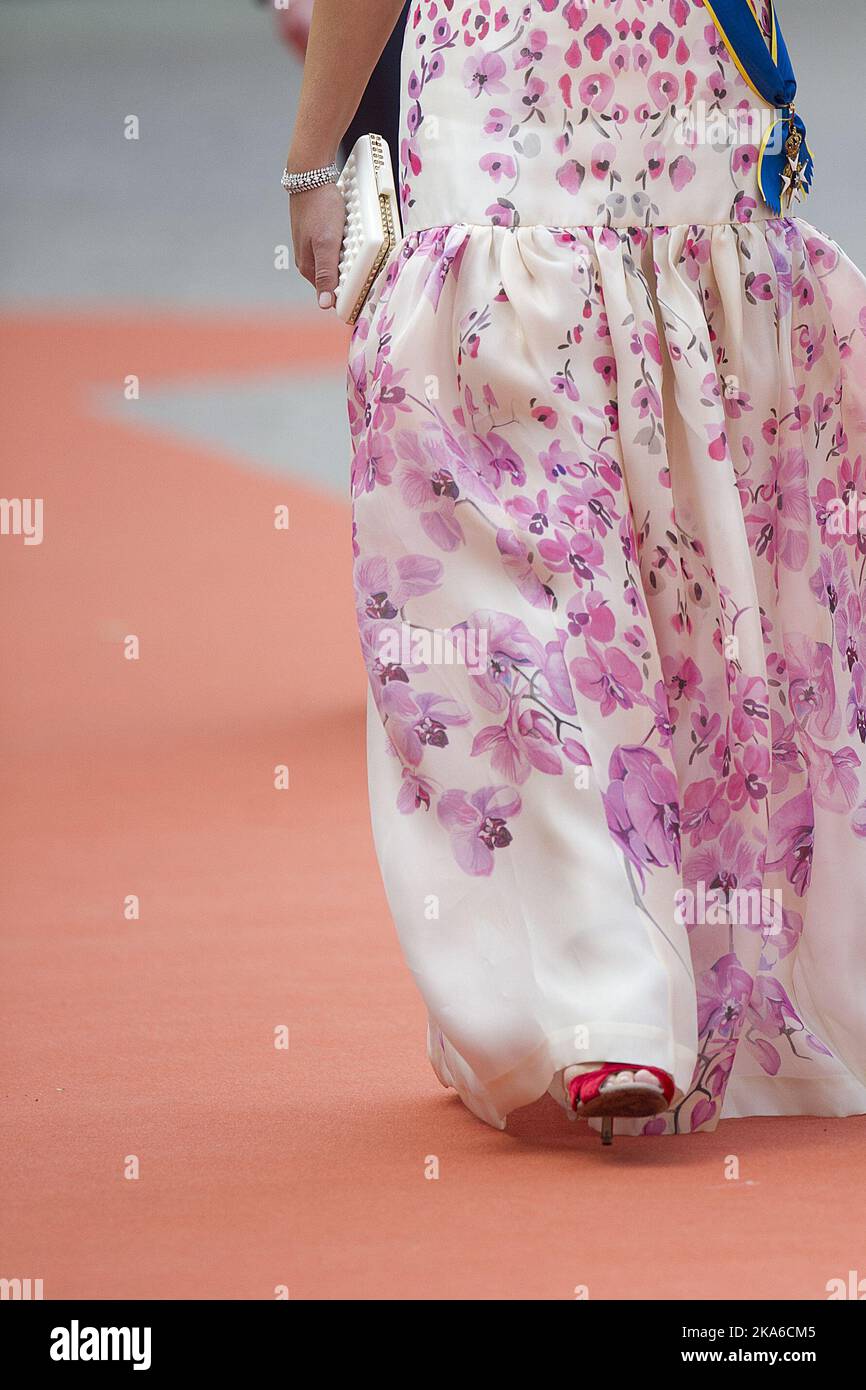 Open toe shoes hi-res stock photography and images - Alamy