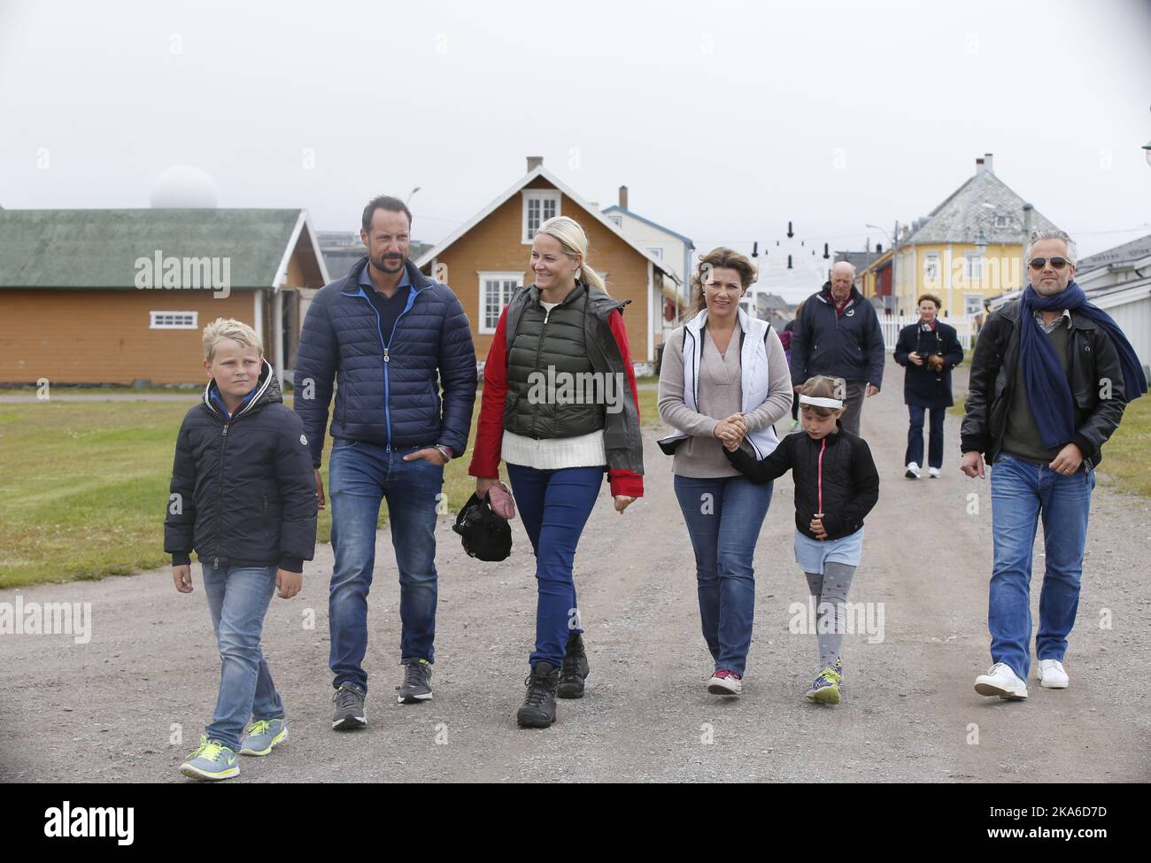 Crown prince harald behind prince magnus princess martha louise photo ...