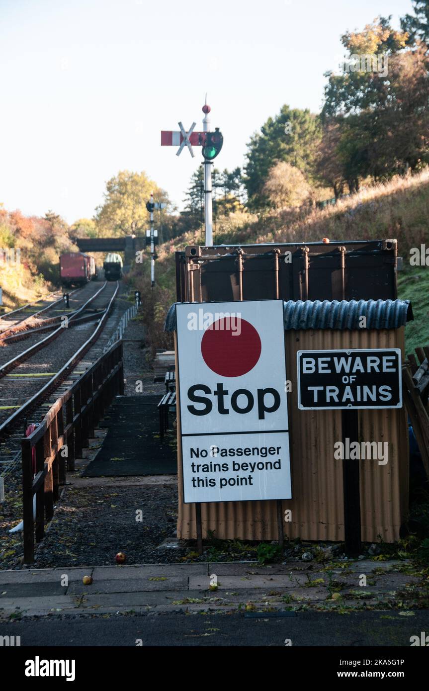 Around the UK - STOP sign & signals, Gloucestershire Warwickshire ...