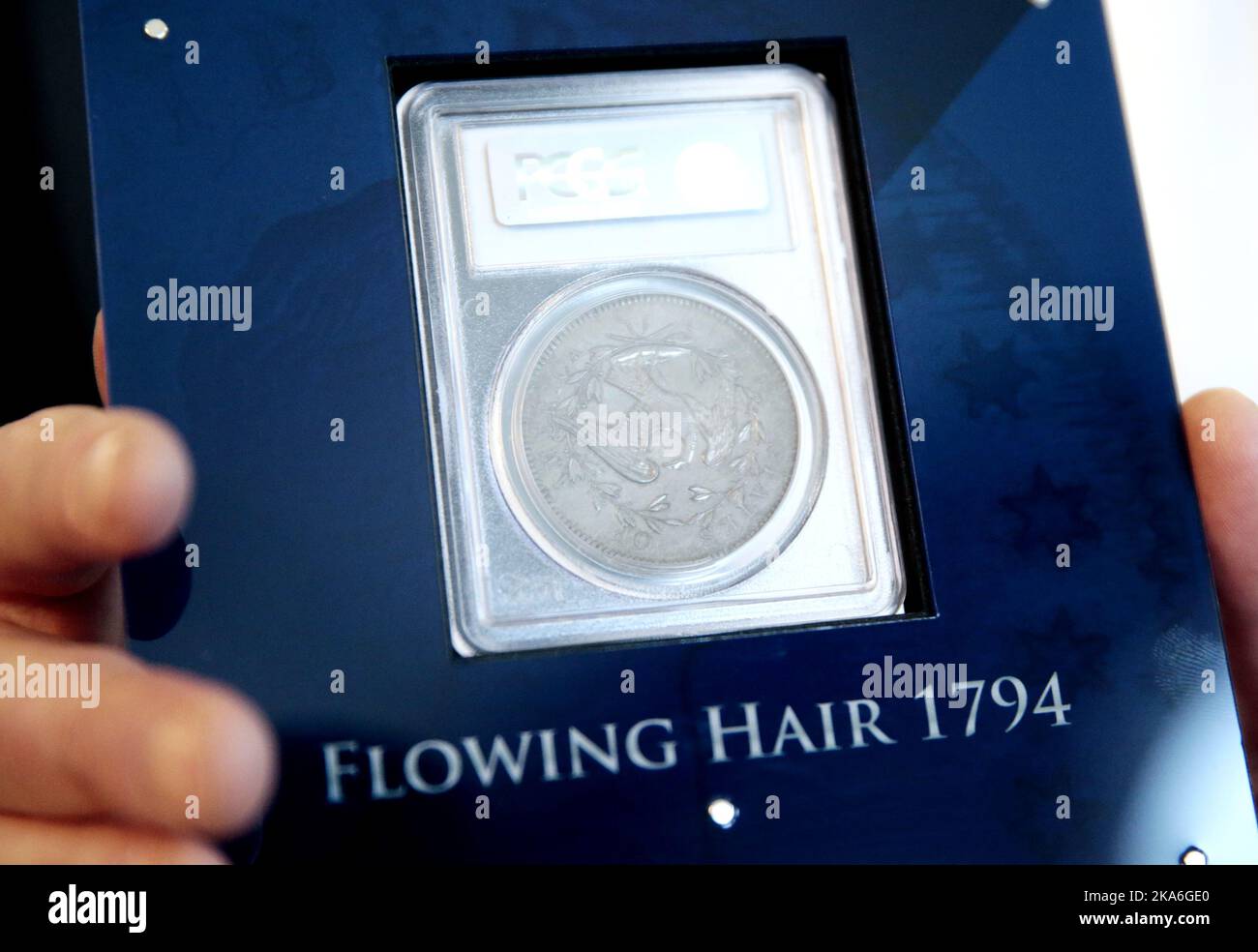 1794 flowing hair hi-res stock photography and images - Alamy