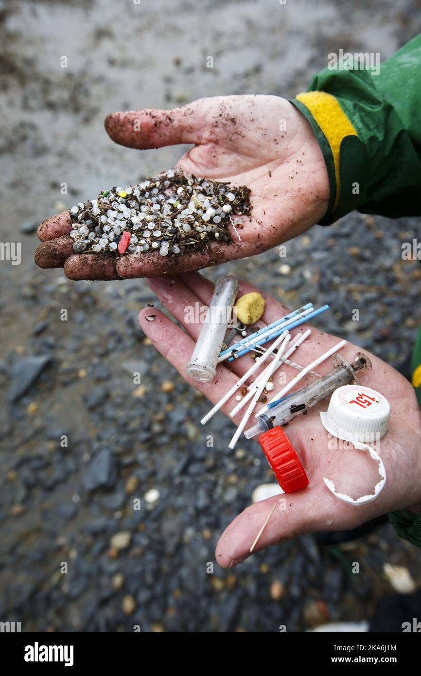 PORSGRUNN 20160520. People from Norwegian Society for the Conservation ...