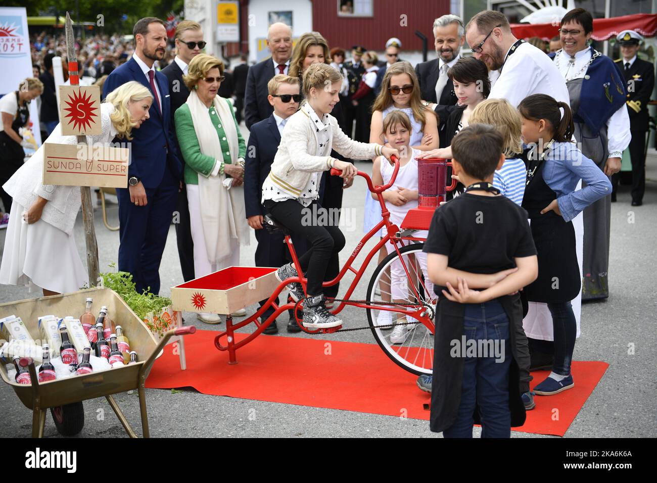 Trondheim, Norway 20160623. The Royal Family arrives in the longboat to ...