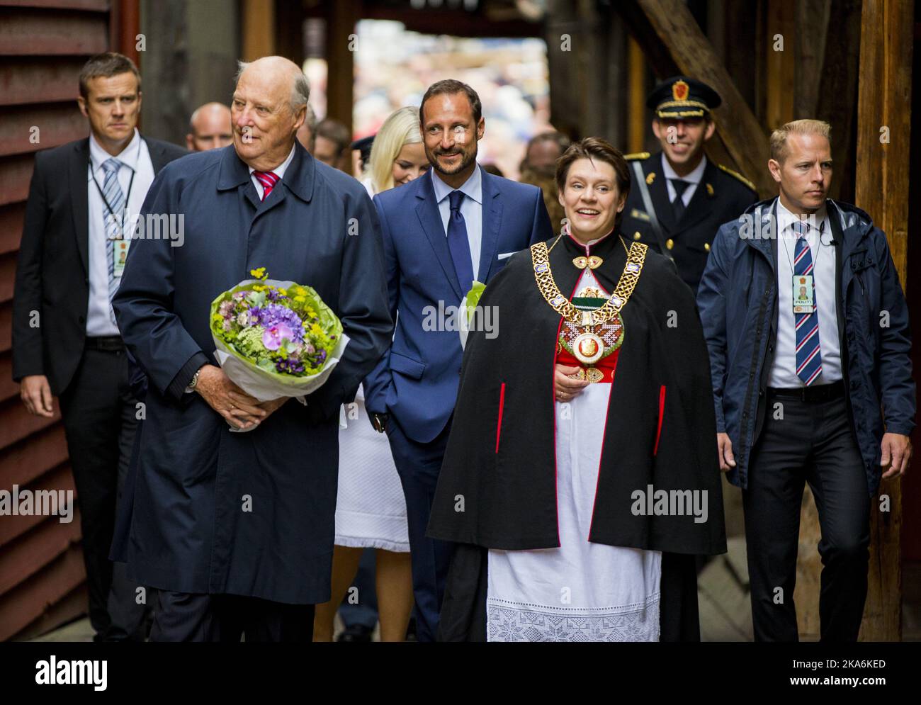 Bergen 20160625. The Norwegian royal couple's 25th anniversary. Crown ...