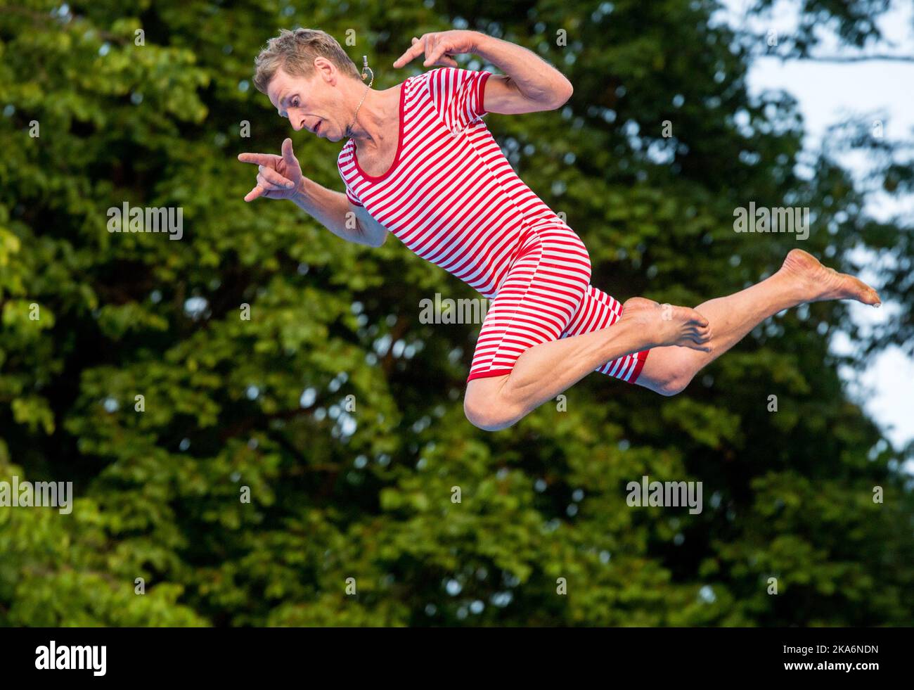 Stuping hi-res stock photography and images - Alamy
