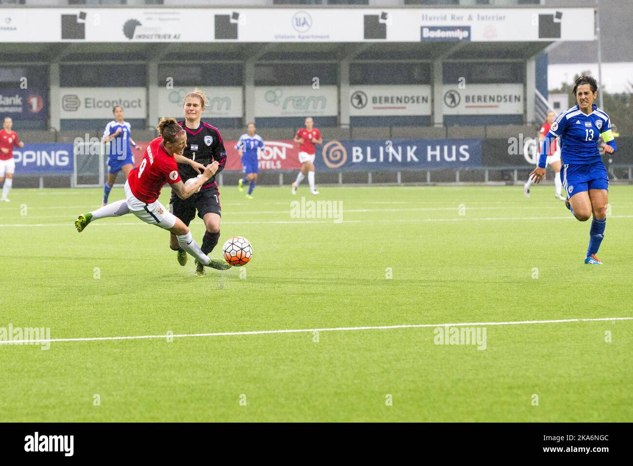 ULSTEINVIK 20160919. Semi Finals football women, Norway - Israel ...