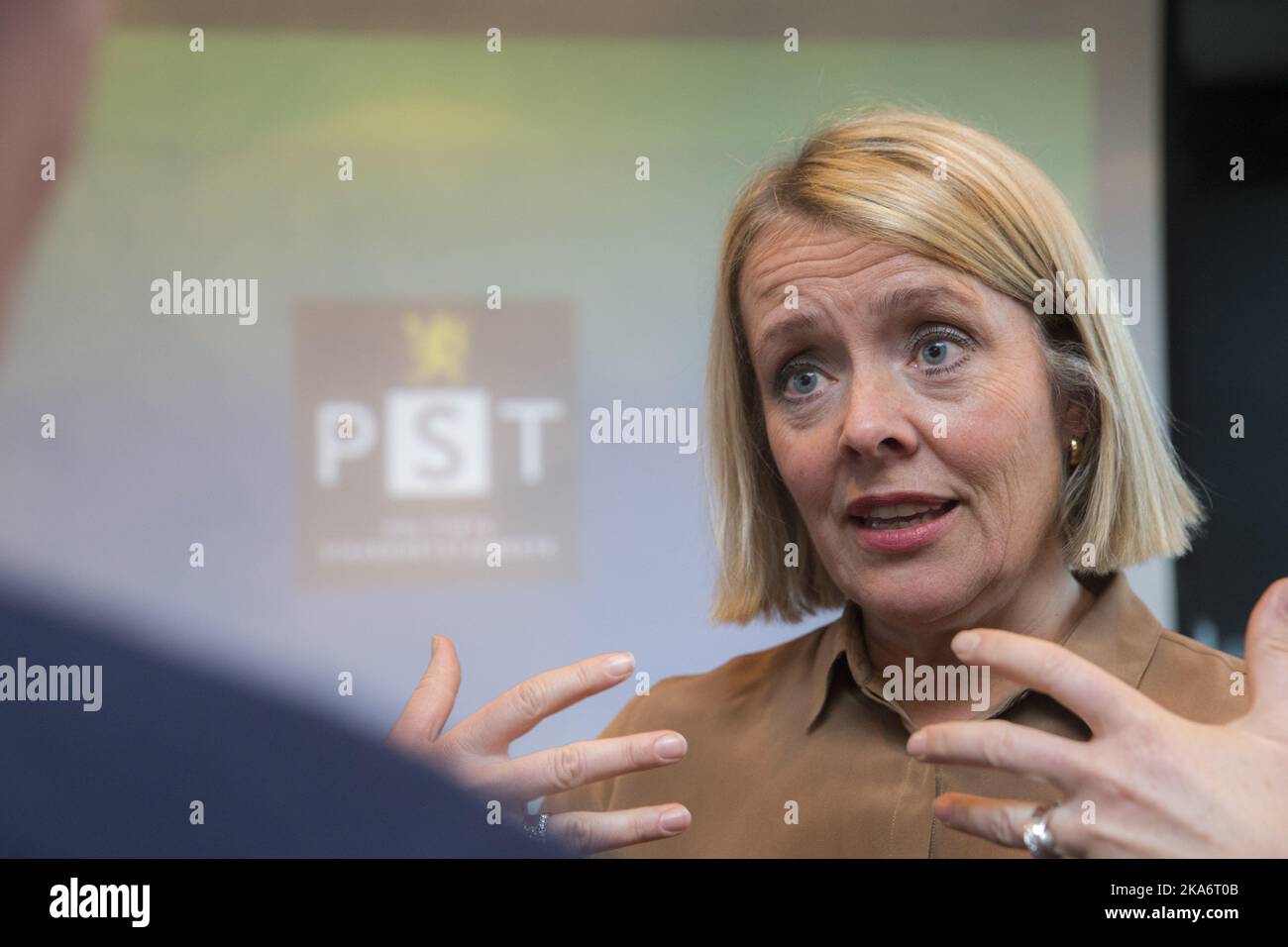 Threat assesment hi-res stock photography and images - Alamy