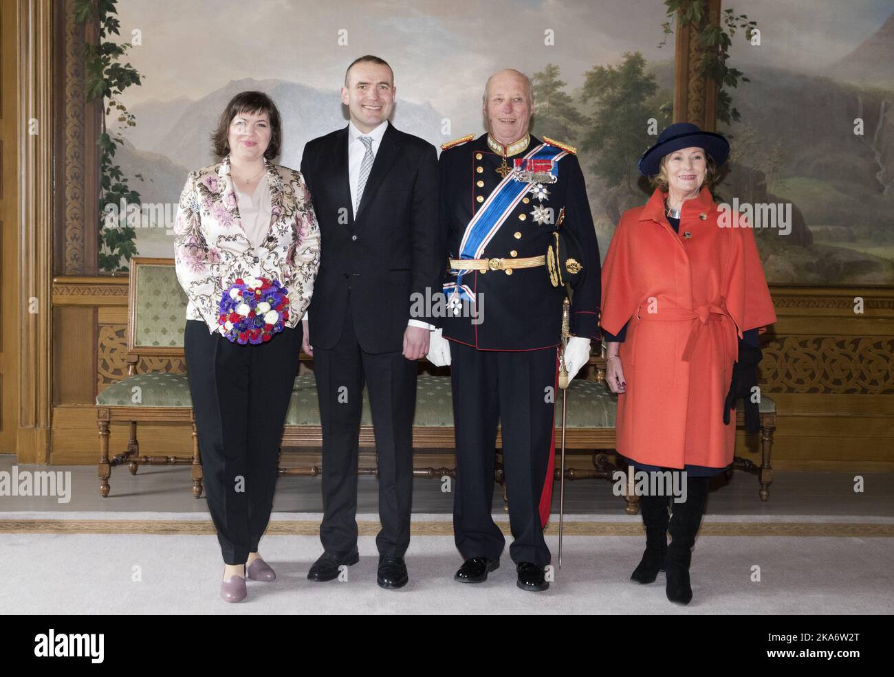 The royal couple visit iceland king harald hi-res stock photography and ...