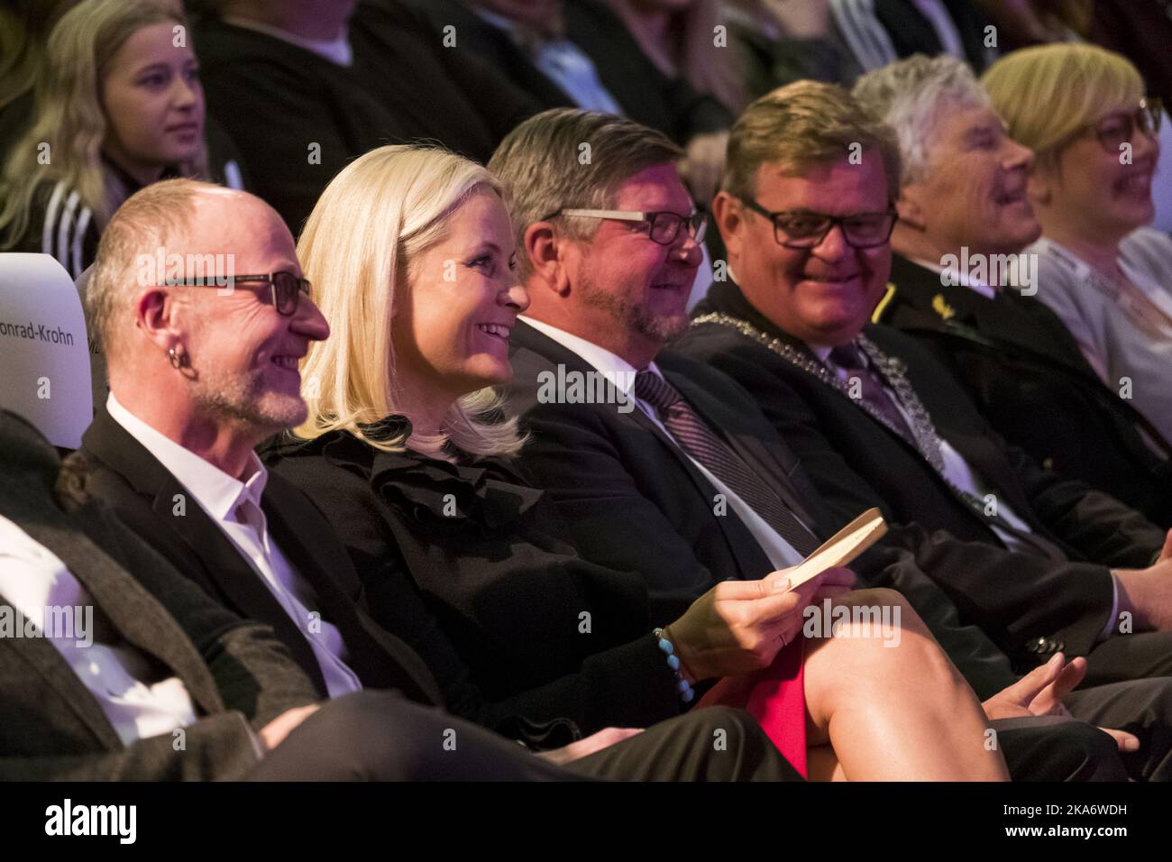 Festival manager hi-res stock photography and images - Alamy