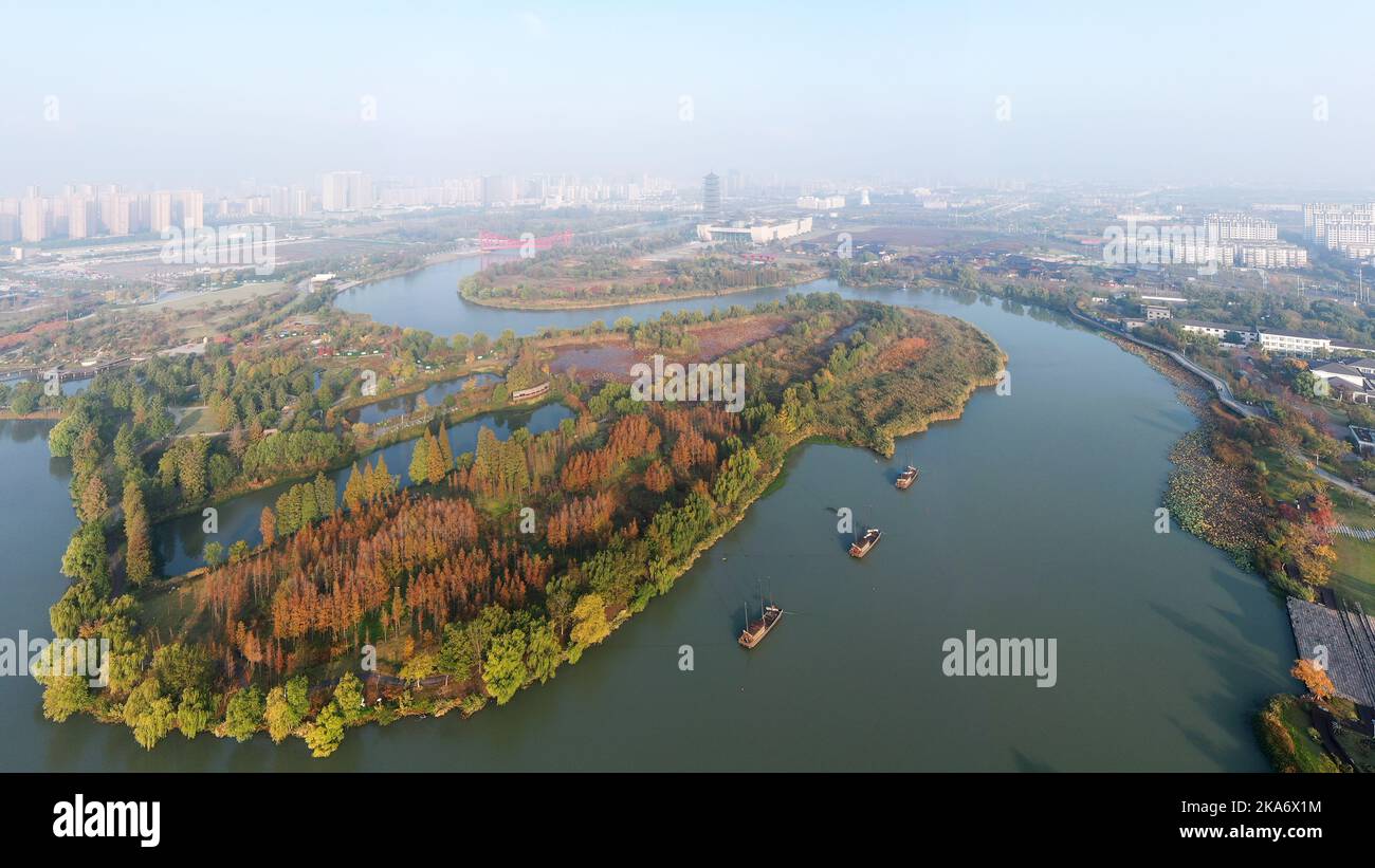 Aerial photos show the charming autumn scenery of Yunhe Sanwan Scenic ...