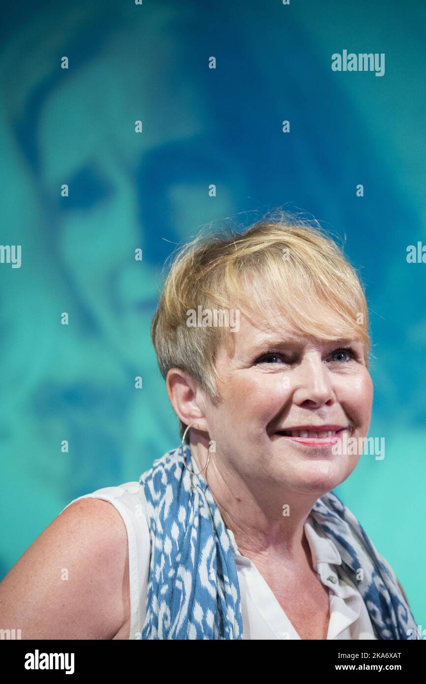 Ntb theatre hi-res stock photography and images - Alamy