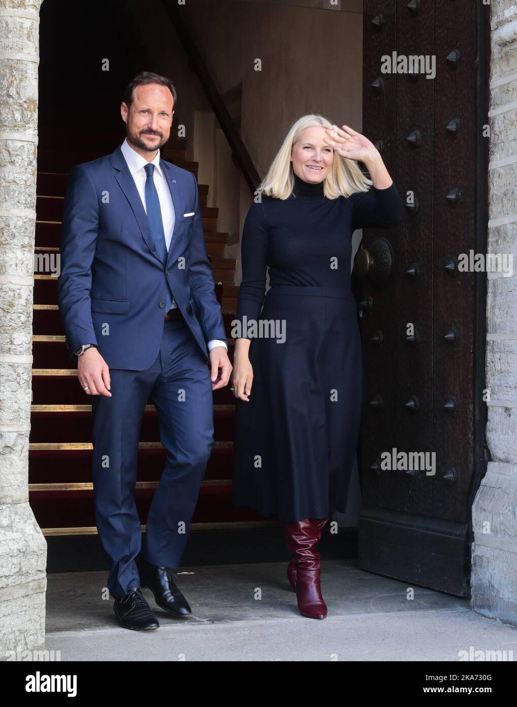 Mette marit and press conference hi-res stock photography and images ...