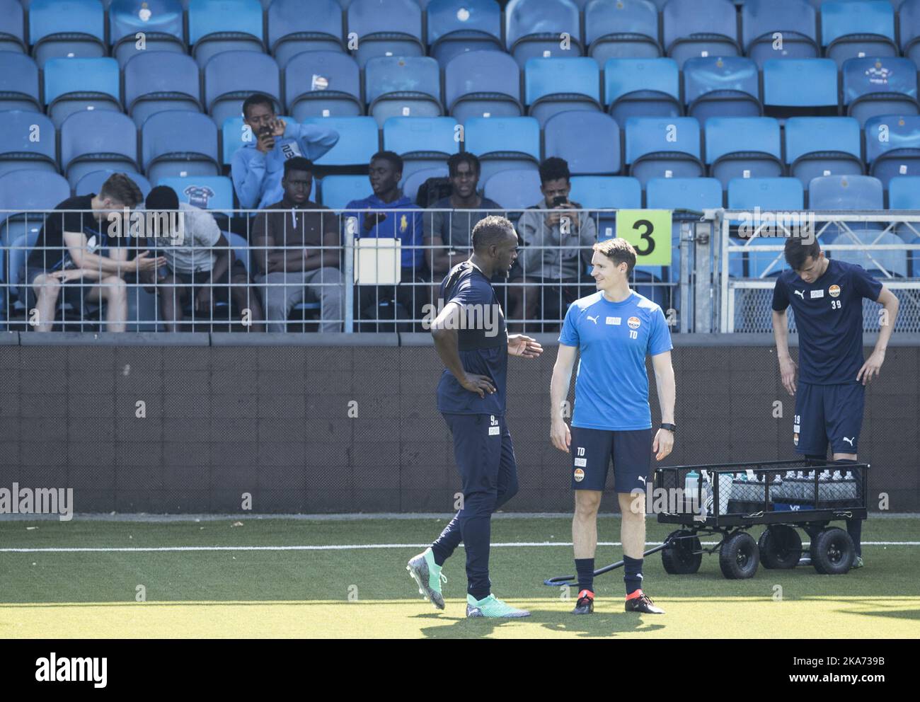 Usain Bolt Trains with Norwegian top-flight side football team ...
