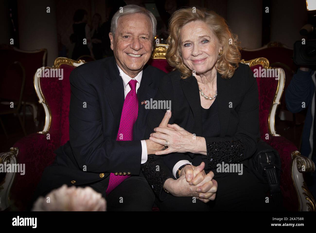 Here with her husband donald saunders photo hi-res stock photography ...