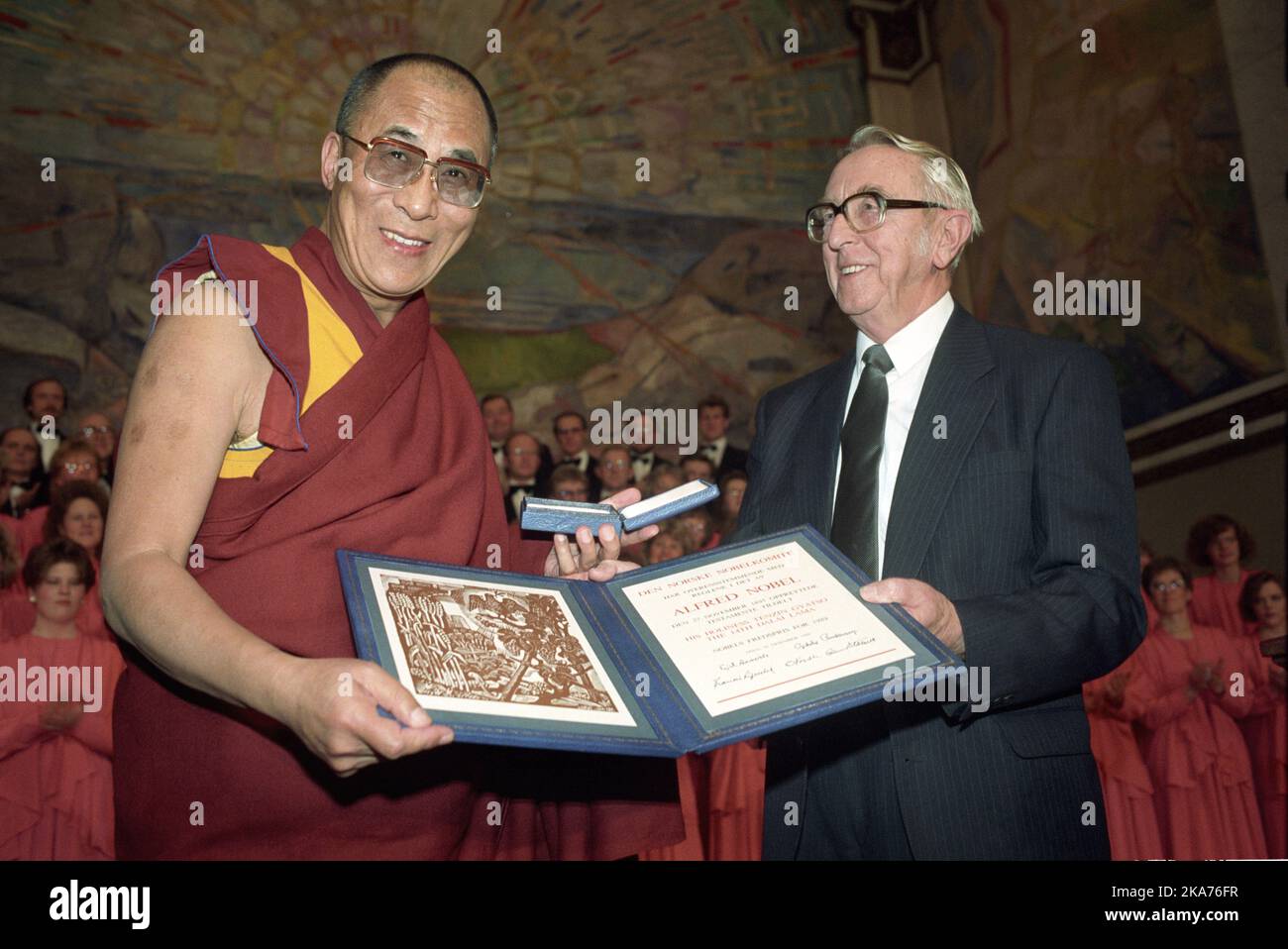 Aarvik hi-res stock photography and images - Alamy