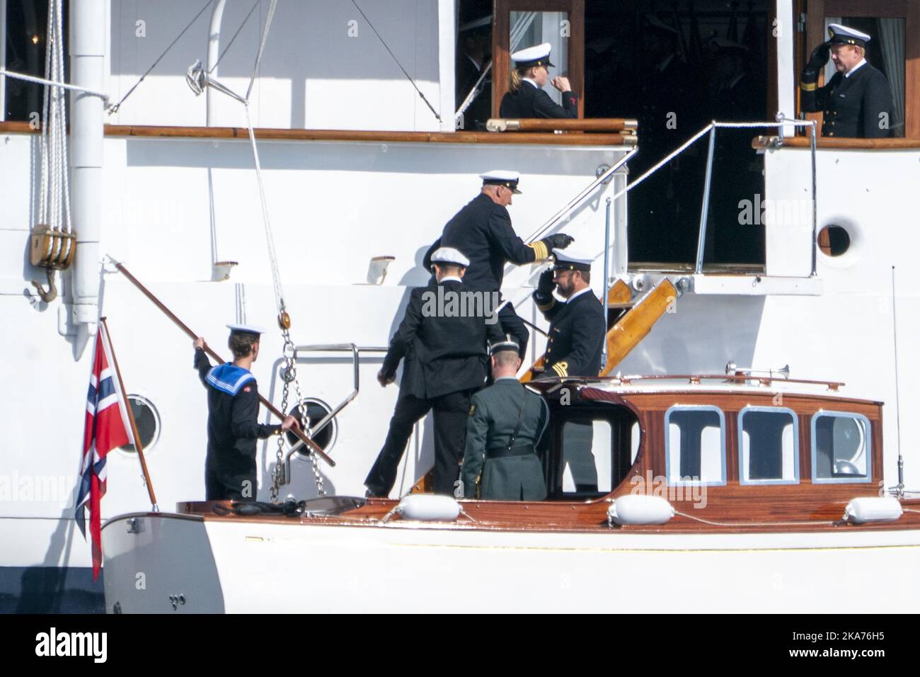 Bnc roy ent hi-res stock photography and images - Alamy