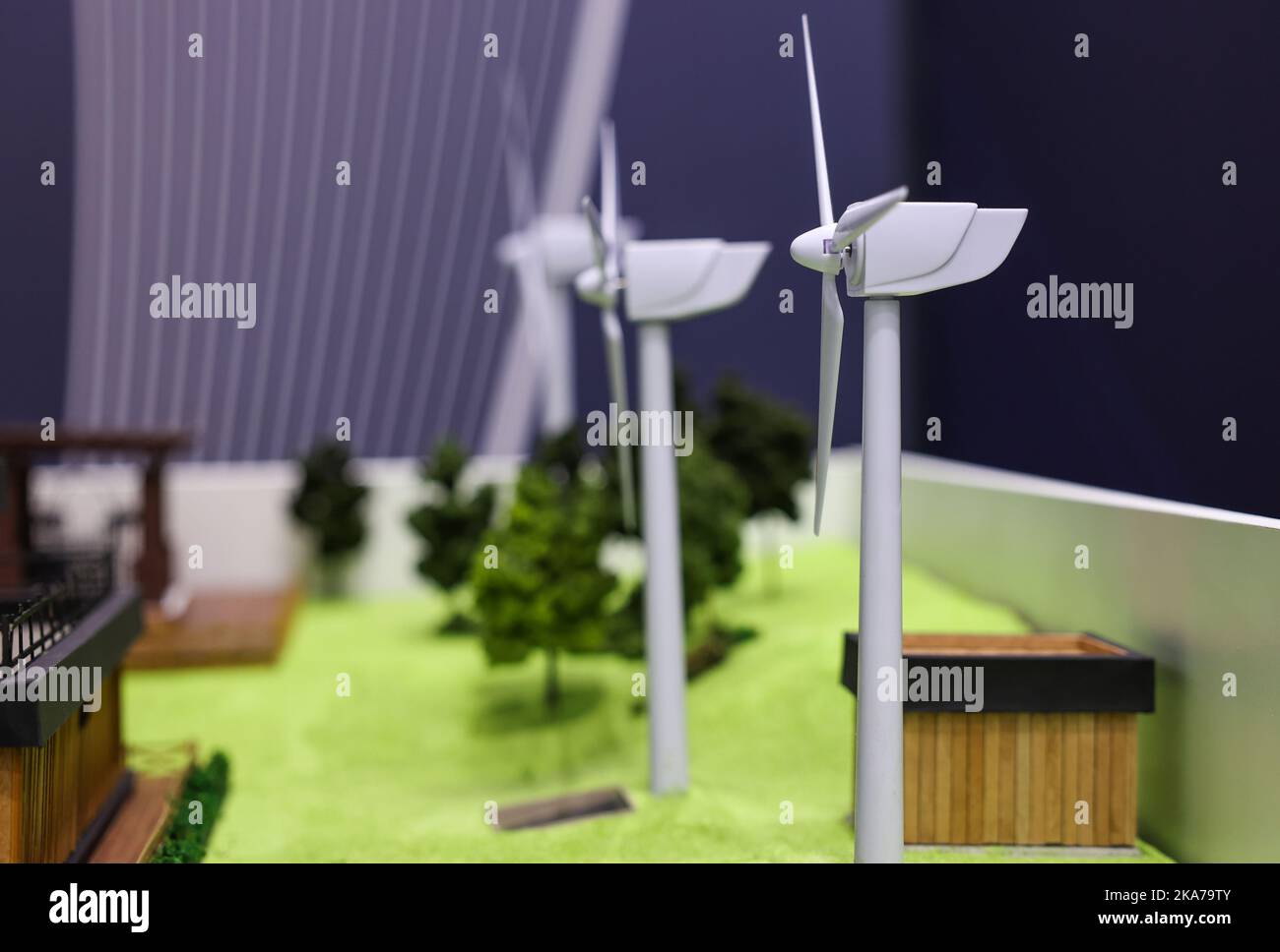 Wind farm layout hi-res stock photography and images - Alamy