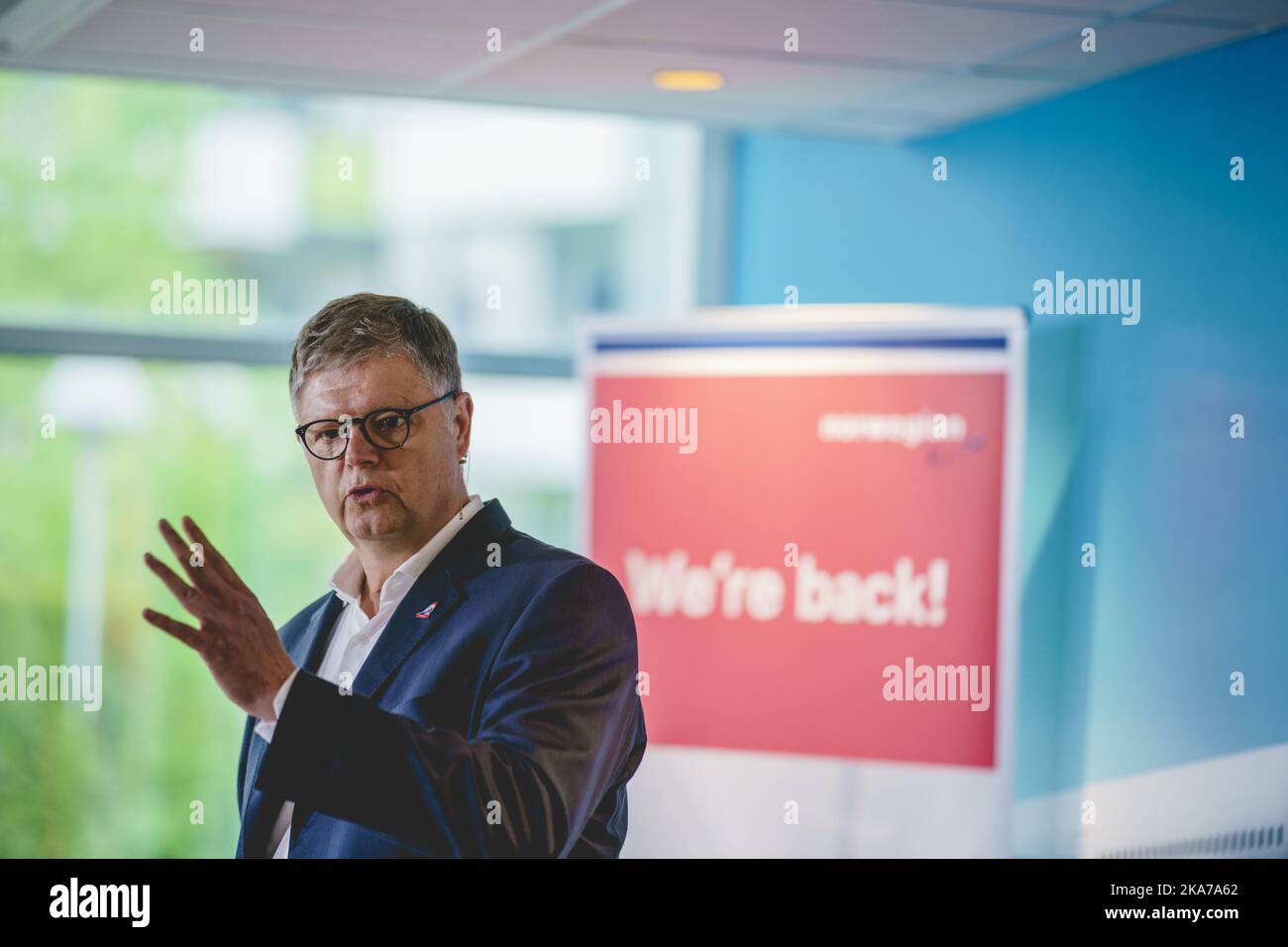 Bus company out of business hi-res stock photography and images - Alamy