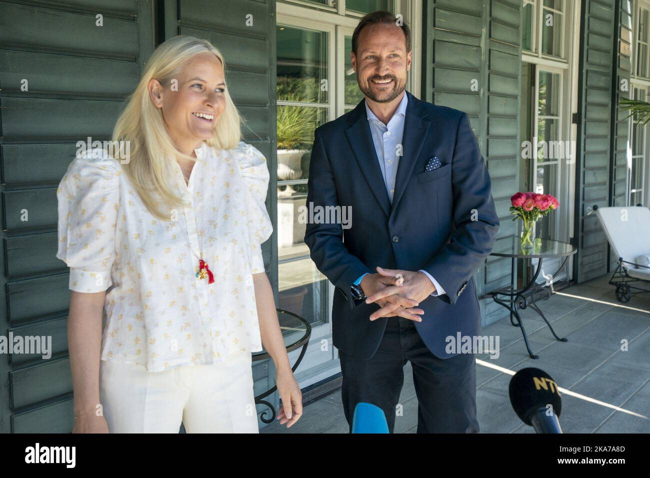 Ntb sheet hi-res stock photography and images - Alamy